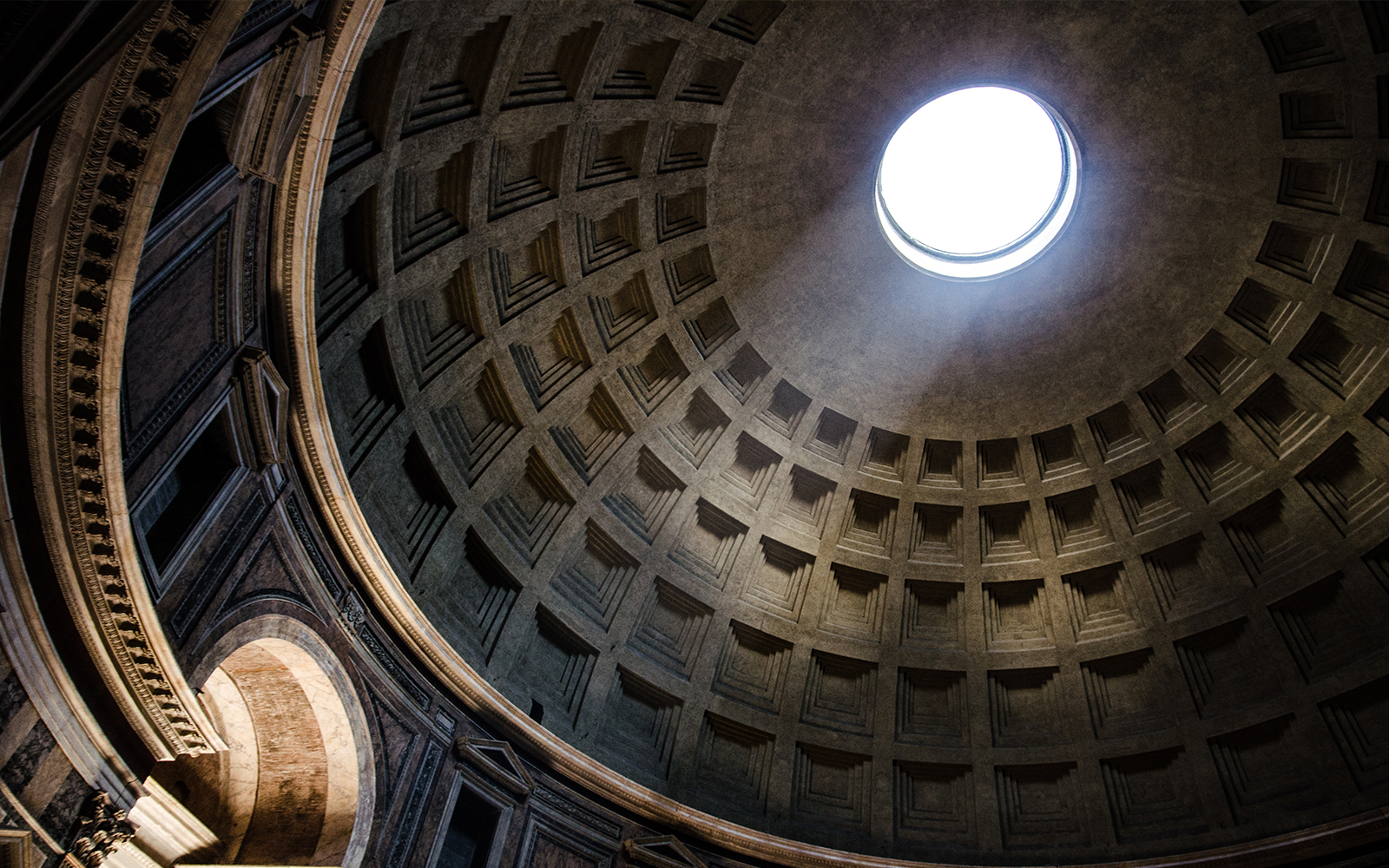Everything on the Pantheon Rome Oculus - The Celestial Eye